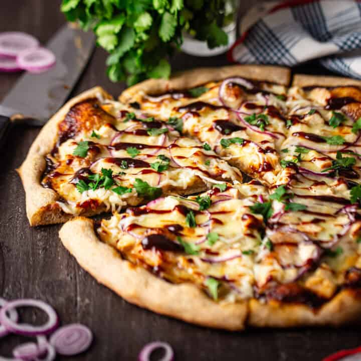 Barbecue Chicken Pizza Recipe: Amazing! -Baking a Moment